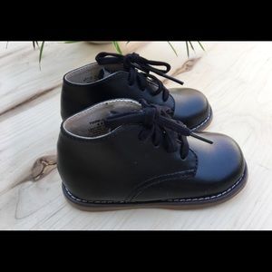 FootMates | Shoes | Footmates Todd Little Boys Dress Shoe Nwt | Poshmark